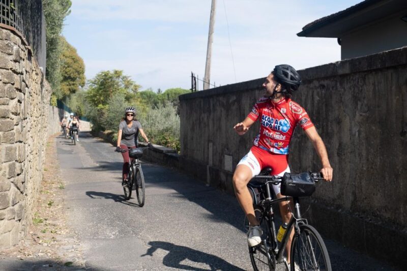 Tuscany Hills Bike Tour with Lunch at farm and Wine Tasting - Key Points