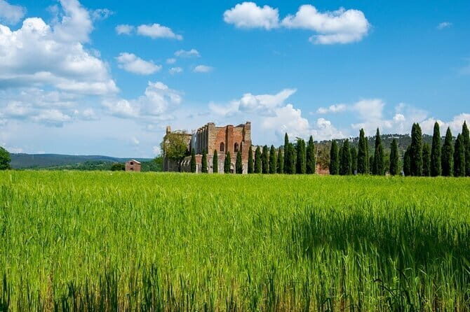 Tuscany's hidden gems: San Gimignano, Volterra, St Galgano Abbey - What You Can Expect at Each Stop