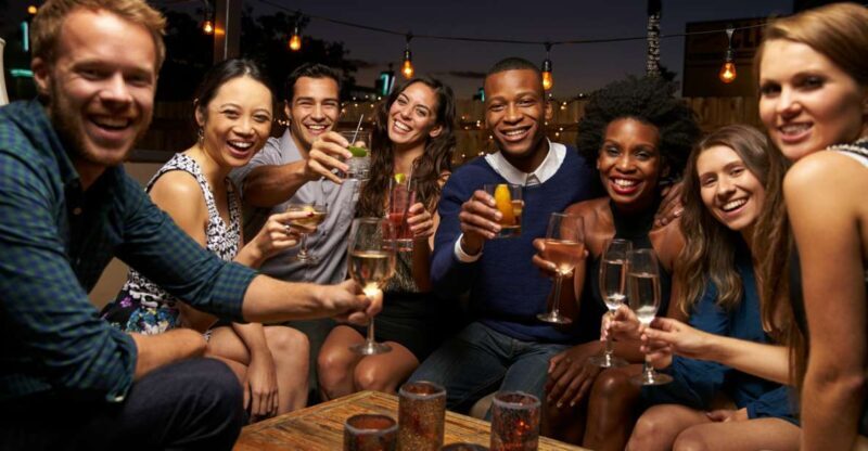 Twilight Athens Tour inc. rooftops, tastings & 3 drinks - Key Points