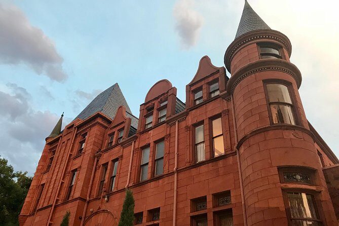 Twilight Ghost Tour - An In-Depth Look at the Tour Itinerary