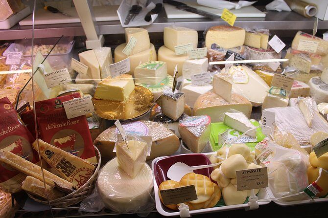 Twilight Local Food, History and Hidden Places - Who Will Love This Tour?