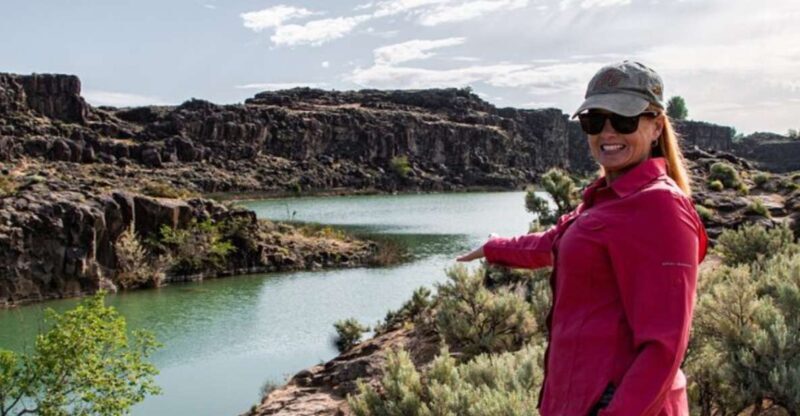 Twin Falls: Dierkes Lake Hike & Shoshone Falls Guided Tour - How This Tour Offers Real Value