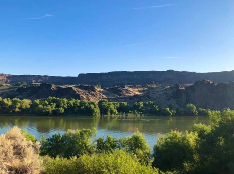 Twin Falls: Dierkes Lake Hike & Shoshone Falls Guided Tour - FAQ