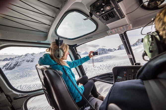 Twin Glacier Helicopter Flight departing Fox Glacier - An In-Depth Look at the Twin Glacier Helicopter Flight