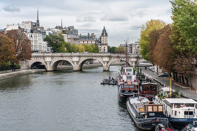 Two-hour Paris Tour including short walk and one hour Seine Cruise - Frequently Asked Questions