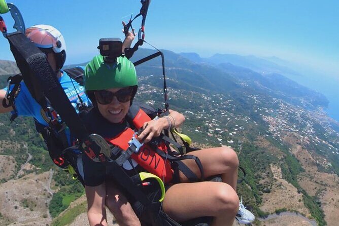 Two-seater paragliding Amalfi and Sorrento Coast Monte Faito - An In-depth Look at the Paragliding Experience