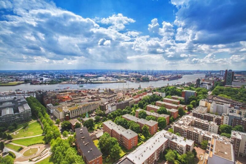 U-Boot Museum & War History Private Tour in Hamburg - FAQ