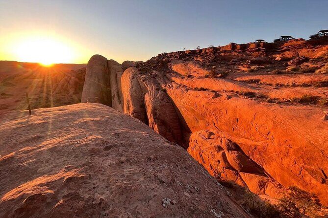U Drive UTV Sunset Guided Adventure on Hell's Revenge - What Can Travelers Expect from the Itinerary?