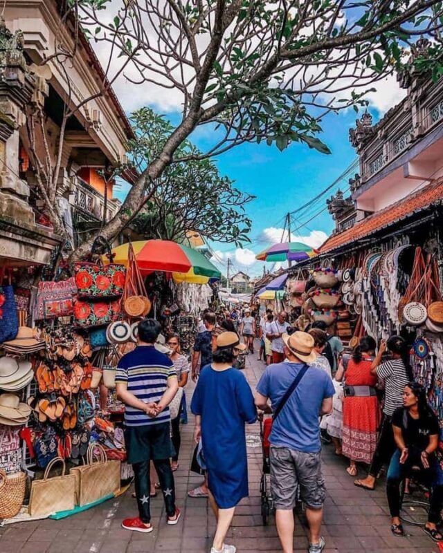 Ubud: Art Market Tour & Egg Painting Workshop - Introduction