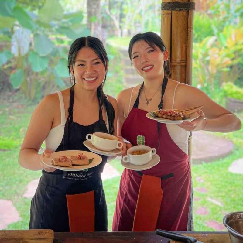 Ubud: Balinese Cooking Class 10Dish and Market with Tranfers - Key Points