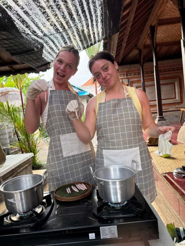 Ubud: Balinese Dessert Cooking Class at Local Home - A Closer Look at the Experience