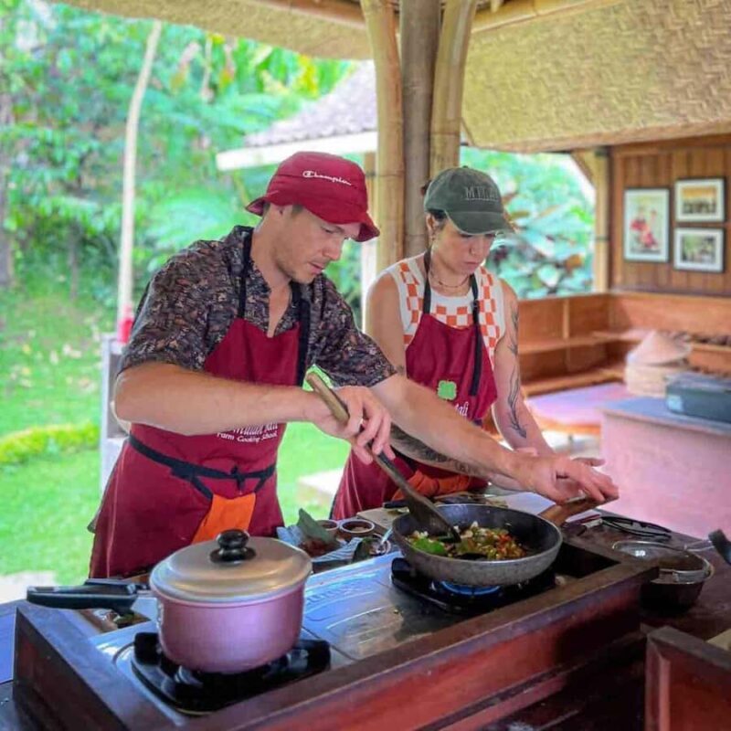 Ubud: Balinese Traditional Cooking Class and Market Tour - The Sum Up