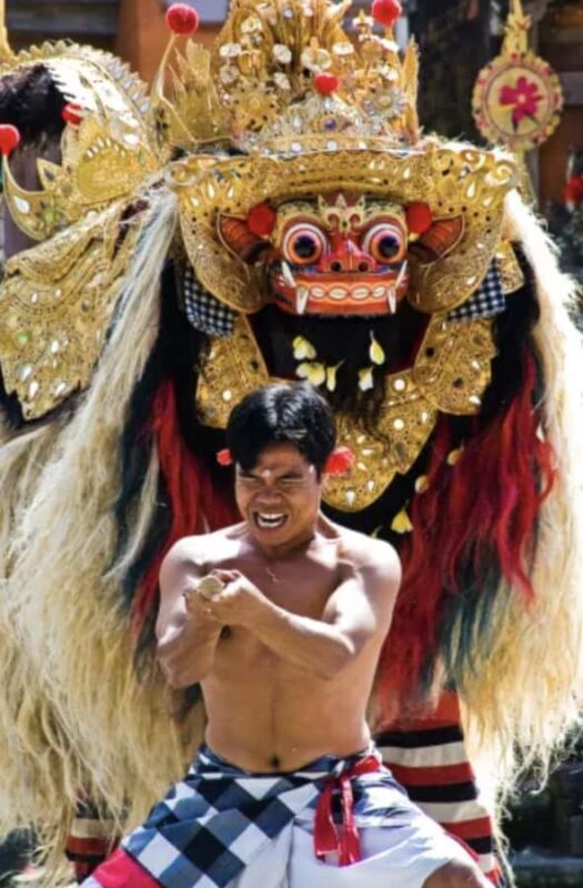 Ubud: Barong & Kris Dance Show at Batubulan - Key Points