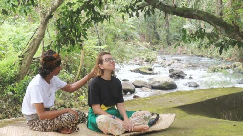 Ubud : Chakra Alignment and Energy Healing Session - An Authentic Bali Experience: Chakra and Energy Healing with Kak Bojes