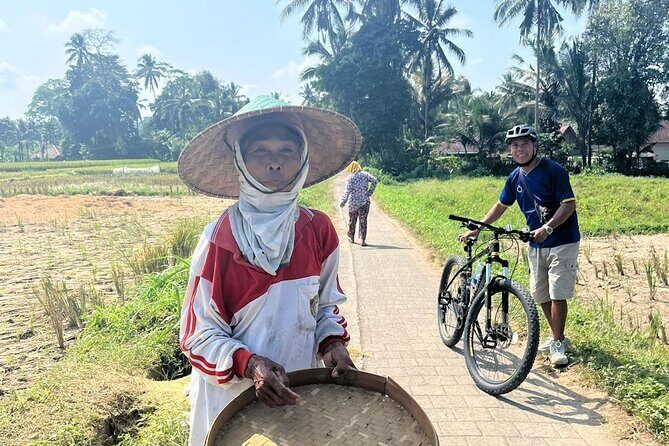 Ubud Countryside Cycling Tour with Village Lunch - Key Points