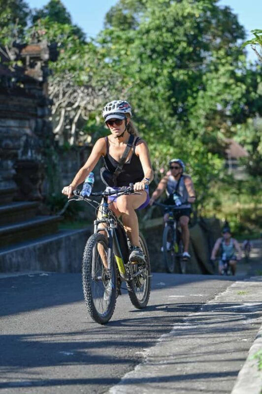 Ubud: Cycling Tour Local Villages, Temple, and Rice Field - What Sets This Tour Apart