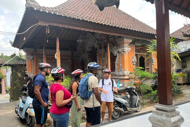 Ubud eBikes Tour to Tegallalang Rice Terrace - The Authentic Touch