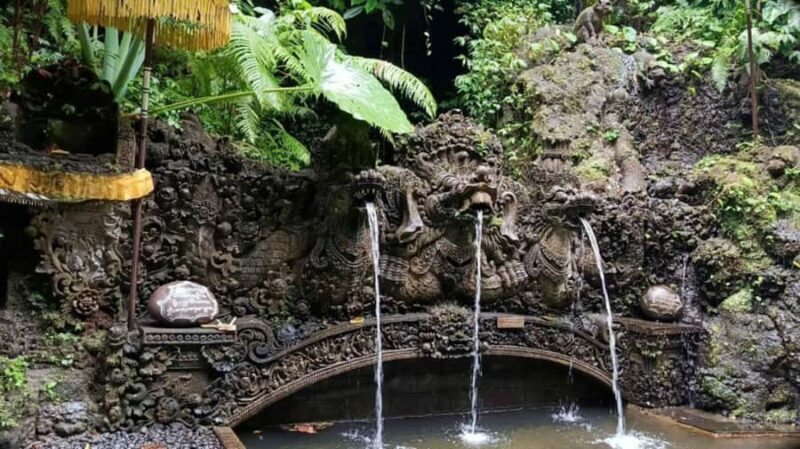 Ubud: Guided Melukat Ritual With Hotel Pickup - Key Points
