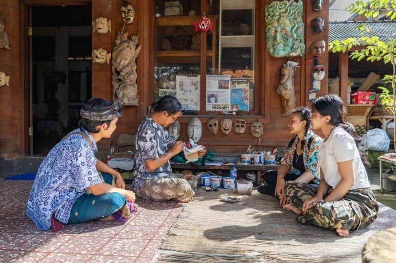 Ubud: Hidden Waterfalls, Rice terrace & Cliffside Dining - Coffee & Herbal Plantation