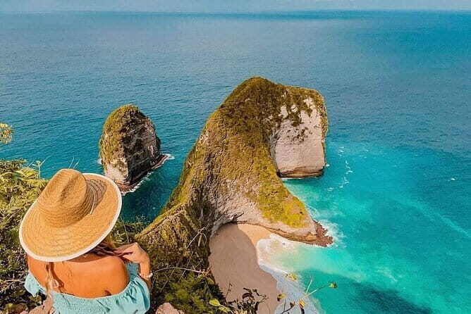 Ubud Jungle Swing - Monkey Forest - Water Temple - Waterfall - Final Words