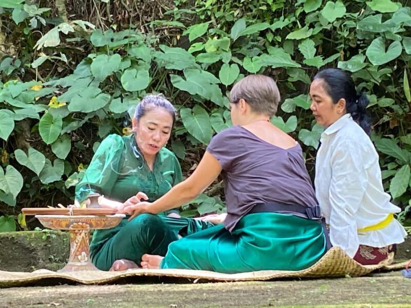 Ubud: Palm Reading and Trauma Healing Therapy - The Sum Up