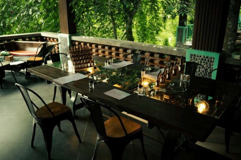 Ubud: Perfume Making Workshop - An Introduction to Bali’s Perfume Experience