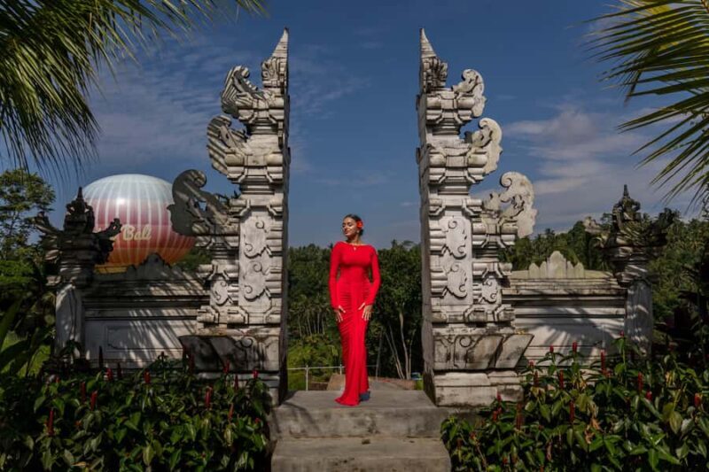 Ubud: Photography Private Tour Rice Terrace Waterfall Swing - Key Points