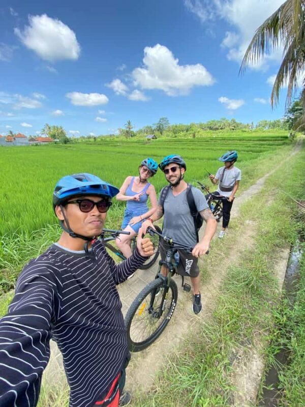 Ubud : PRIVATE Bike Tour inside Rice Field Ubud Countryside - Key Points