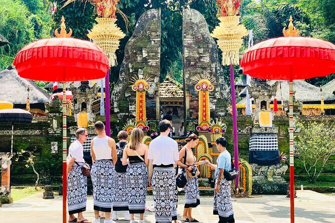 Ubud Private Tour: Waterfalls, Temple and Rice Terraces Swing - FAQ