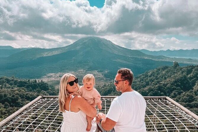 Ubud Rice terrace,Zip-line and waterfall - Authentic Experiences and the Guide’s Role