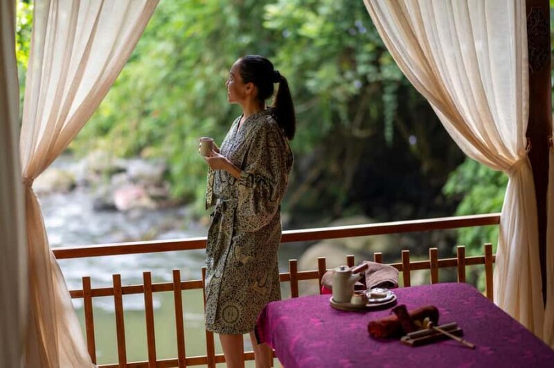 Ubud: Riverfront Massage & Flower Bath at Ayusha Wellness - Who Should Consider This Experience?