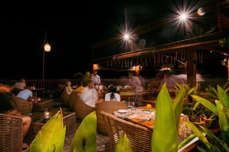 Ubud: Sky Lounge by Ely's Kitchen & Rooftop Bar E-Voucher - An Authentic Ubud Sunset Experience