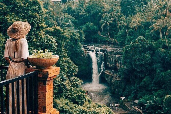 Ubud: Swing - Monkey Forest - Waterfall - Temple - Rice Terraces - Art Crafts - Final Thoughts