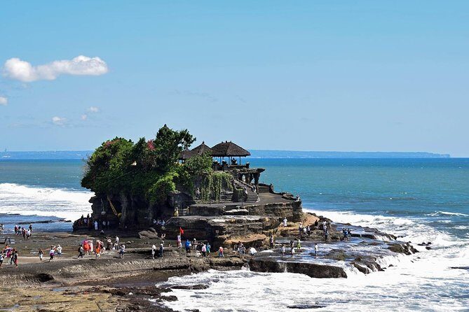 Ubud Tour and Tanah Lot Temple Tour - All Inclusive - Unique Encounters at Sacred Sites