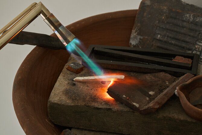 Ubud Town Center Silver Class - Create Your Own Silver Jewelry - The Expertise of the Guides