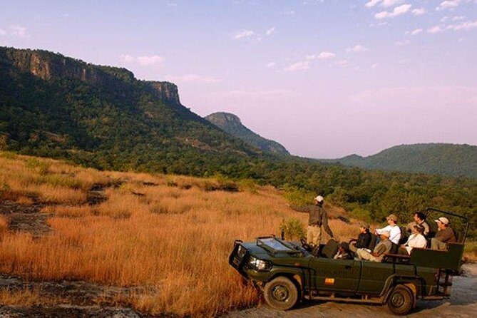 Udaipur City Day Tour With Kumbhalgarh Fort & Ranakpur Jain Temple Tour In 2 Day - FAQ