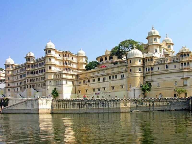 Udaipur City Sightseeing Tour By Car With Guide - An In-Depth Look at the Udaipur City Sightseeing Tour