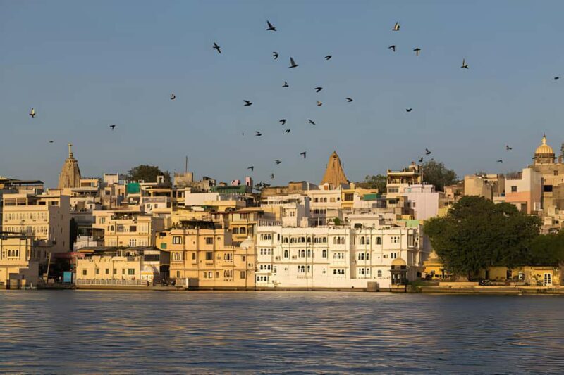 Udaipur Full Day City tour with Boat Ride and Lunch - Discovering Udaipur: A Full Day in the “City of Lakes”