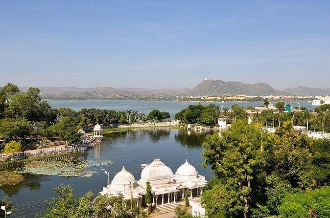 Udaipur: Full Day City Tour with Boat Ride at Lake Pichola - FAQs