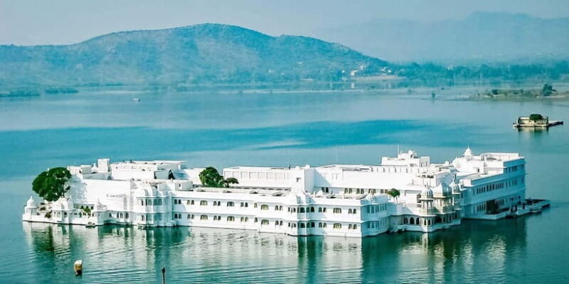 Udaipur: Full Day Private City Tour with Optional Boat Ride - What Travelers Say