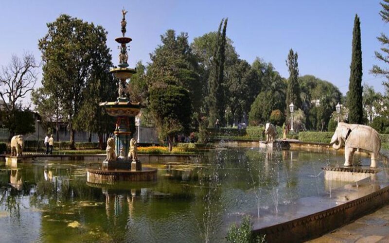 Udaipur Full-Day Private Tour with Boat Ride and Lunch - The Itinerary: A Closer Look