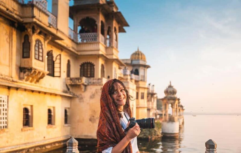 Udaipur: Ghats Guided Walking Tour with Boat Ride Experience - Udaipur: Ghats Guided Walking Tour with Boat Ride Experience