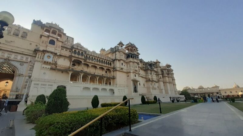 Udaipur Highlights: Private City Sightseeing guided tour - What’s Included and What’s Not