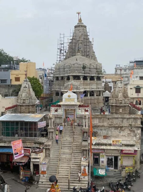 Udaipur: Jagdish Temple Guided Tour - Why This Tour Offers Good Value