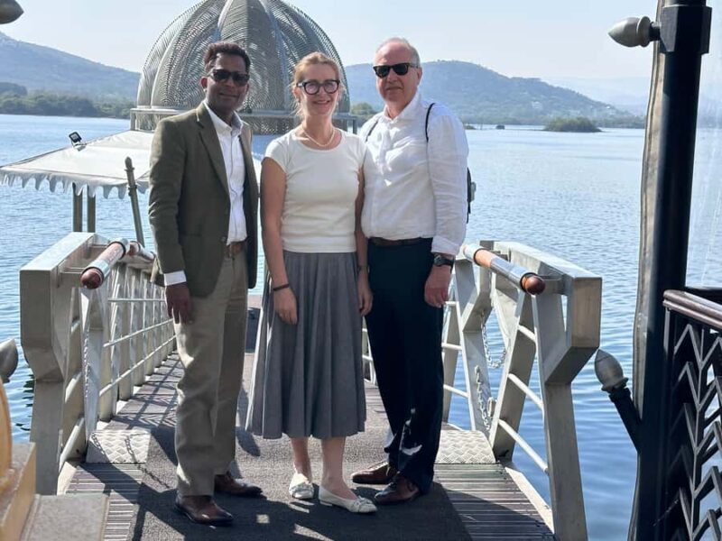 Udaipur: Private City Tour with Multilingual Guide - Authentic, Value-Driven Experience