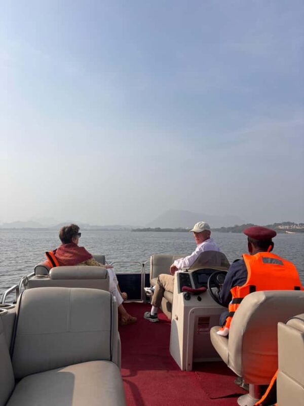 Udaipur: Private & Premium Boat Ride at Lake Pichola - Key Points