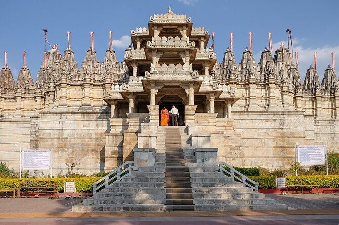 Udaipur to Jodhpur Drop with Stops at Kumbhalgarh & Ranakpur - Key Points