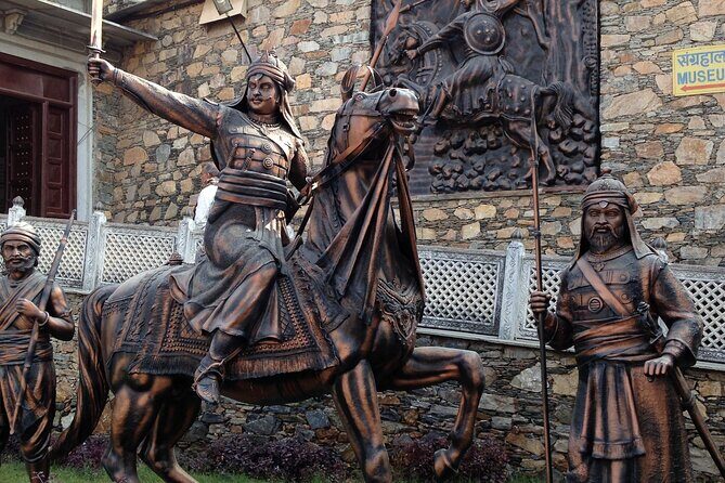 Udaipur to Nathdwara, Eklingji & Haldighati Private Day Tour - The Sum Up