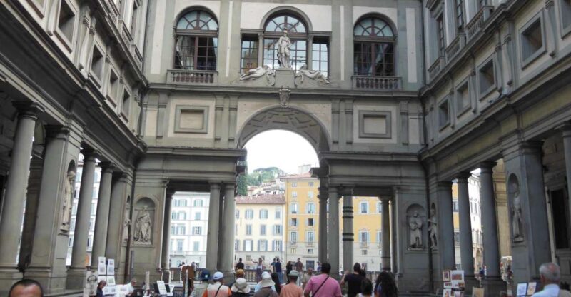 Uffizi and Accademia: Independent Visit with Audio Guide - Exploring the Accademia Gallery