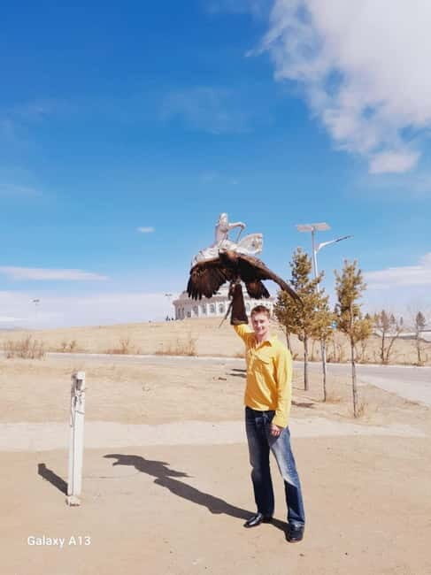 Ulaanbaatar: Chinggis Khaan Statue and Turtle Rock Day Tour - Frequently Asked Questions